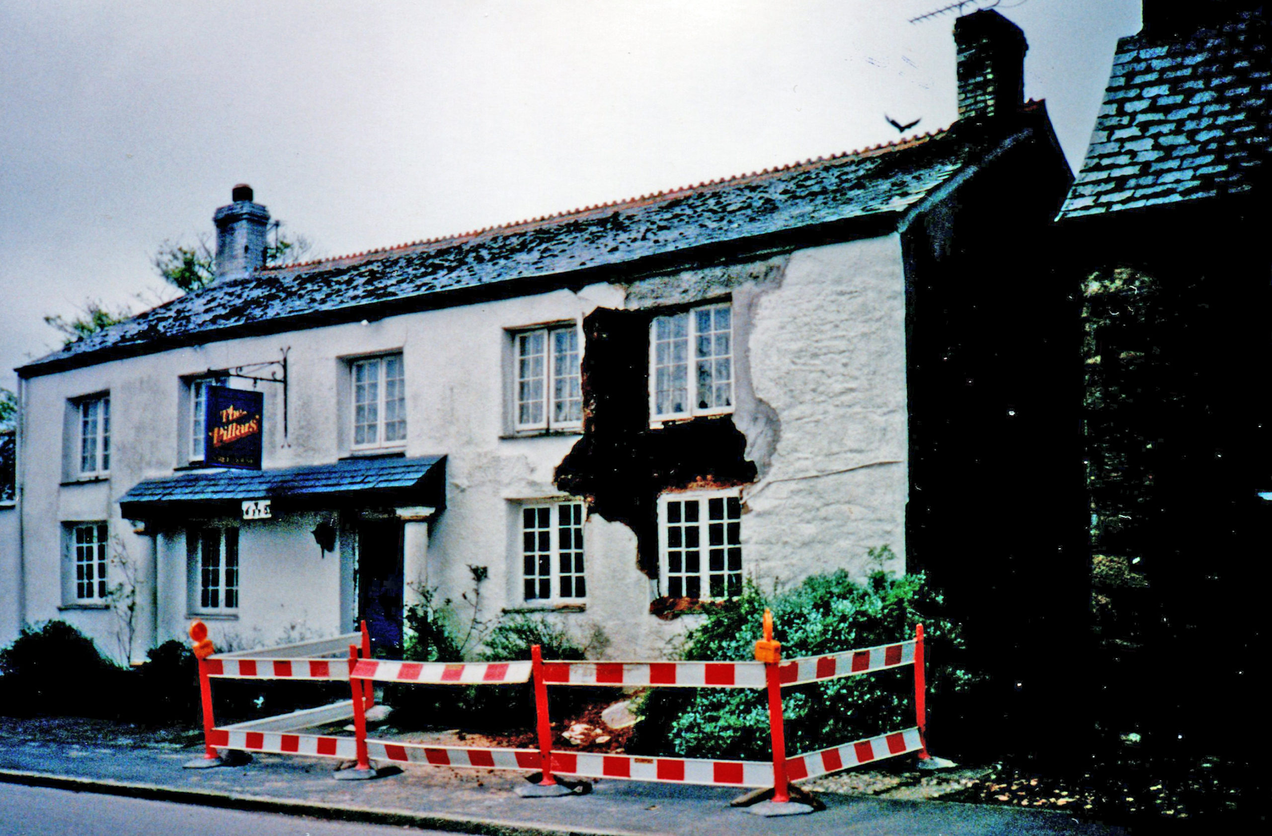 Mitchell – Pillars wall collapse 1994 – Cornish Story
